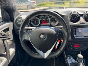 Sarkans Alfa Romeo Mito 2015 Rīga, ar dzinēja tilpumu 1.40 L un nobraukumu 135 tūkst. km par 8900 €, foto 21 vietnē AUTOMOTO.COM.LV