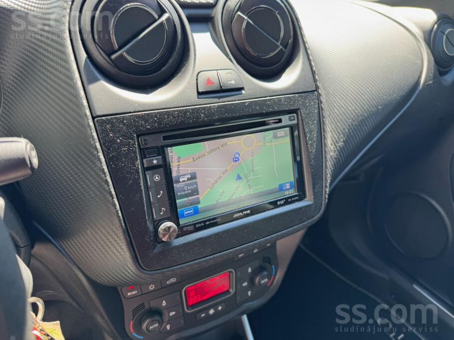 Sarkans Alfa Romeo Mito 2015 Rīga, ar dzinēja tilpumu 1.40 L un nobraukumu 135 tūkst. km par 8900 €, foto 22 vietnē AUTOMOTO.COM.LV