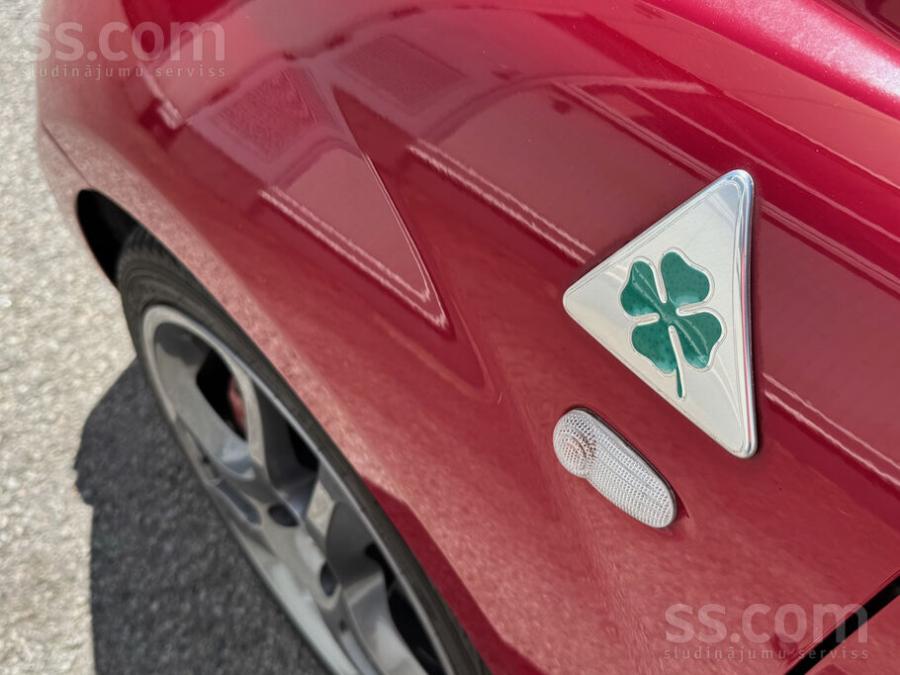Sarkans Alfa Romeo Mito 2015 Rīga, ar dzinēja tilpumu 1.40 L un nobraukumu 135 tūkst. km par 8900 €, foto 27 vietnē AUTOMOTO.COM.LV