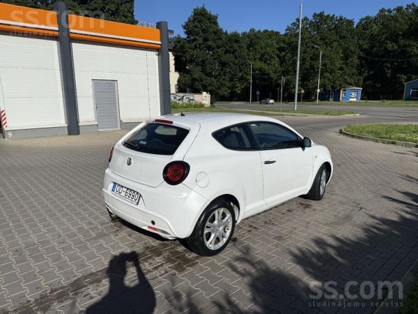Balts Alfa Romeo Mito 2010 Rīga, ar dzinēja tilpumu 1.30 L un nobraukumu 153 tūkst. km par 2200 €, foto 5 vietnē AUTOMOTO.COM.LV