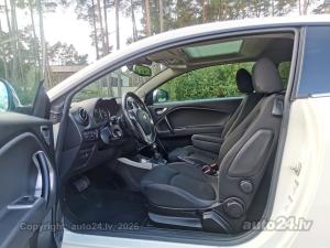 Balts Alfa Romeo Mito 2013 Tallina, ar dzinēja tilpumu 1.40 L un nobraukumu 126 tūkst. km par 5490 €, foto 17 vietnē AUTOMOTO.COM.LV
