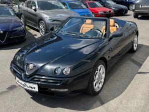Black Alfa Romeo Spider 1999 in Riga, with an engine capacity of 3.00 L and mileage of 135 thousand km for 11900 €, photo  on AUTOMOTO.COM.LV