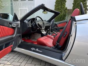 Pelēks Alfa Romeo Spider 2000 Rīga, ar dzinēja tilpumu 1.80 L un nobraukumu 135 tūkst. km par 5200 €, foto 9 vietnē AUTOMOTO.COM.LV
