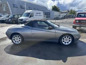 Grey Alfa Romeo Spider 1999 in Radviliskis, with an engine capacity of 2.96 L and mileage of 171 thousand km for 3150 €, photo 5 on AUTOMOTO.COM.LV