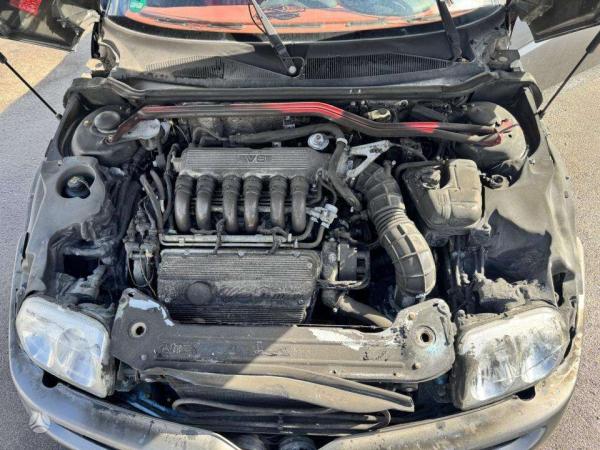 Pelēks Alfa Romeo Spider 1999 Radviliškis, ar dzinēja tilpumu 2.96 L un nobraukumu 171 tūkst. km par 3150 €, foto 9 vietnē AUTOMOTO.COM.LV