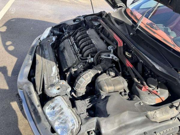 Pelēks Alfa Romeo Spider 1999 Radviliškis, ar dzinēja tilpumu 2.96 L un nobraukumu 171 tūkst. km par 3150 €, foto 10 vietnē AUTOMOTO.COM.LV