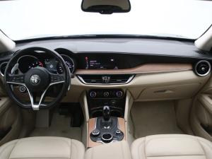 Black Alfa Romeo Stelvio 2019 in Vilnius, with an engine capacity of 2.20 L and mileage of 132 thousand km for 20999 €, photo 3 on AUTOMOTO.COM.LV