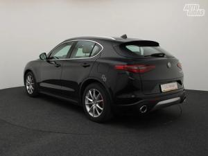Black Alfa Romeo Stelvio 2019 in Vilnius, with an engine capacity of 2.20 L and mileage of 132 thousand km for 20999 €, photo 8 on AUTOMOTO.COM.LV