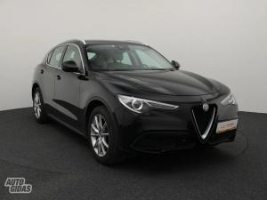 Black Alfa Romeo Stelvio 2019 in Vilnius, with an engine capacity of 2.20 L and mileage of 132 thousand km for 20999 €, photo 11 on AUTOMOTO.COM.LV