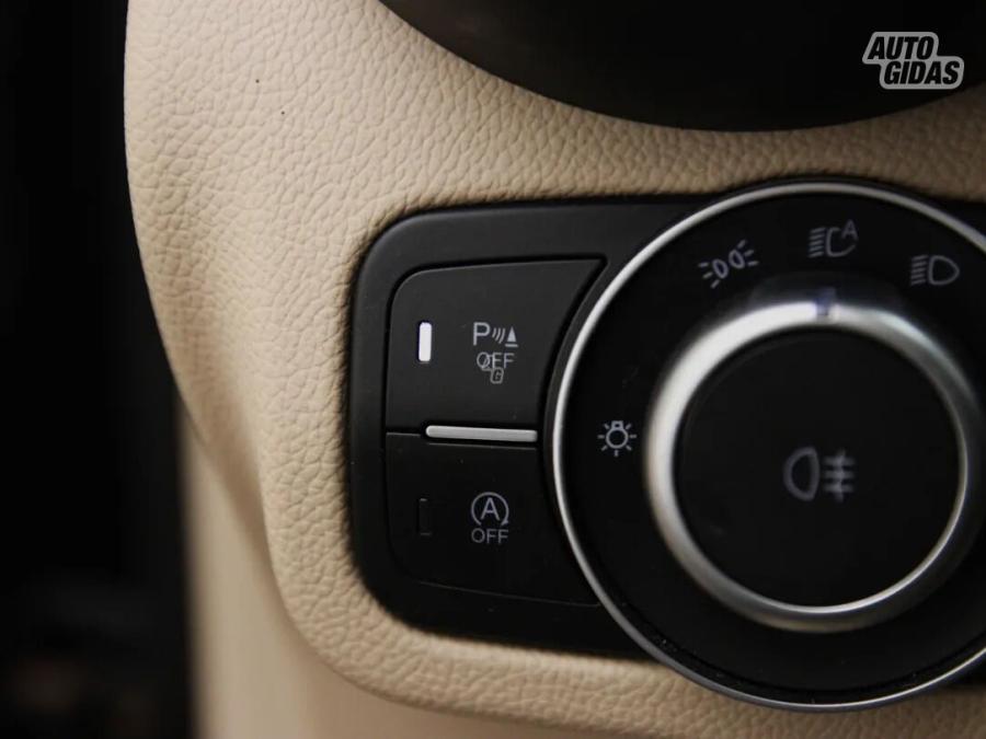 Black Alfa Romeo Stelvio 2019 in Vilnius, with an engine capacity of 2.20 L and mileage of 132 thousand km for 20999 €, photo 33 on AUTOMOTO.COM.LV