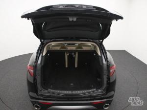 Black Alfa Romeo Stelvio 2019 in Vilnius, with an engine capacity of 2.20 L and mileage of 132 thousand km for 20999 €, photo 38 on AUTOMOTO.COM.LV