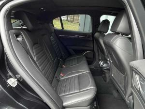 Melns Alfa Romeo Stelvio 2023 Viļņa, ar dzinēja tilpumu 2.89 L un nobraukumu 93 tūkst. km par 43500 €, foto 15 vietnē AUTOMOTO.COM.LV