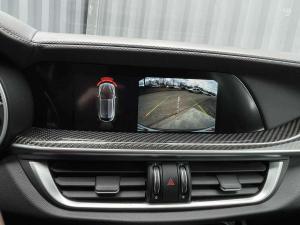Melns Alfa Romeo Stelvio 2023 Viļņa, ar dzinēja tilpumu 2.89 L un nobraukumu 93 tūkst. km par 43500 €, foto 20 vietnē AUTOMOTO.COM.LV