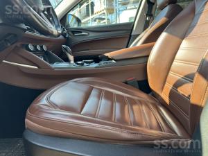 Zils Alfa Romeo Stelvio 2017 Rīga, ar dzinēja tilpumu 2.20 L un nobraukumu 106 tūkst. km par 19900 €, foto 12 vietnē AUTOMOTO.COM.LV