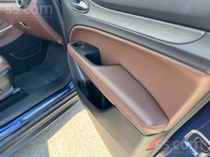 Zils Alfa Romeo Stelvio 2017 Rīga, ar dzinēja tilpumu 2.20 L un nobraukumu 106 tūkst. km par 19900 €, foto 14 vietnē AUTOMOTO.COM.LV