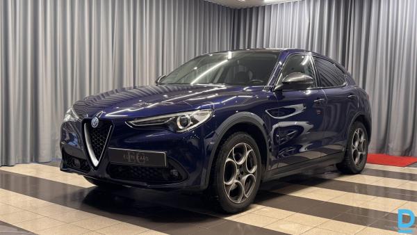 Zils Alfa Romeo Stelvio 2018 Mārupe, ar dzinēja tilpumu 2.20 L un nobraukumu 169 tūkst. km par 19990 €, foto 1 vietnē AUTOMOTO.COM.LV