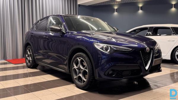 Zils Alfa Romeo Stelvio 2018 Mārupe, ar dzinēja tilpumu 2.20 L un nobraukumu 169 tūkst. km par 19990 €, foto 2 vietnē AUTOMOTO.COM.LV