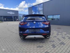 Blue Alfa Romeo Stelvio 2019 in Siauliai, with an engine capacity of 2.20 L and mileage of 205 thousand km for 12900 €, photo 8 on AUTOMOTO.COM.LV