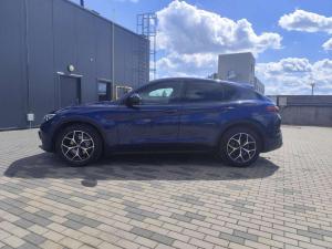 Blue Alfa Romeo Stelvio 2019 in Siauliai, with an engine capacity of 2.20 L and mileage of 205 thousand km for 12900 €, photo 17 on AUTOMOTO.COM.LV