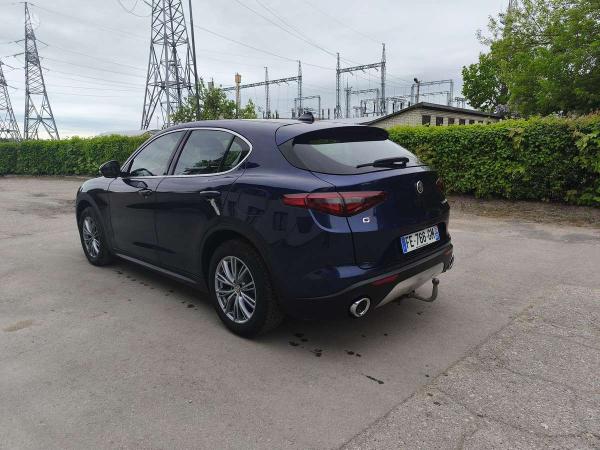 Zils Alfa Romeo Stelvio 2019 Kelmė, ar dzinēja tilpumu 2.14 L un nobraukumu 320 tūkst. km par 11400 €, foto 4 vietnē AUTOMOTO.COM.LV