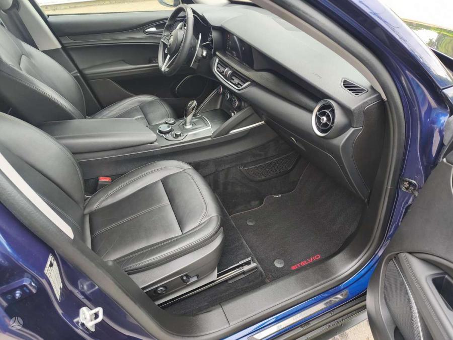 Zils Alfa Romeo Stelvio 2019 Kelmė, ar dzinēja tilpumu 2.14 L un nobraukumu 320 tūkst. km par 11400 €, foto 9 vietnē AUTOMOTO.COM.LV
