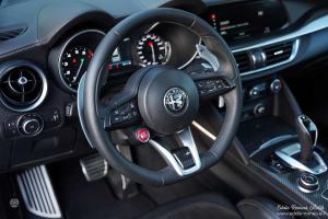 Blue Alfa Romeo Stelvio 2019 in Vilnius, with an engine capacity of 2.89 L and mileage of 159 thousand km for 39950 €, photo 27 on AUTOMOTO.COM.LV