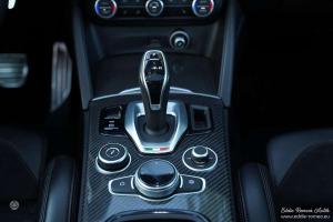 Blue Alfa Romeo Stelvio 2019 in Vilnius, with an engine capacity of 2.89 L and mileage of 159 thousand km for 39950 €, photo 41 on AUTOMOTO.COM.LV