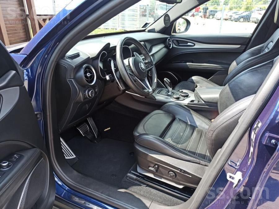 Синий Альфа Ромео Стелвио 2019 в Даугавпилс, объемом двигателя 2.20 л и пробегом 0 тыс. км за 19950 €, фото 25 на AUTOMOTO.COM.LV