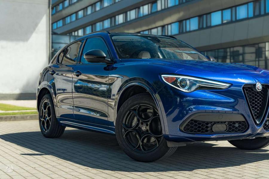 Zils Alfa Romeo Stelvio 2021 Klaipėda, ar dzinēja tilpumu 2.00 L un nobraukumu 13 tūkst. km par 29990 €, foto 9 vietnē AUTOMOTO.COM.LV