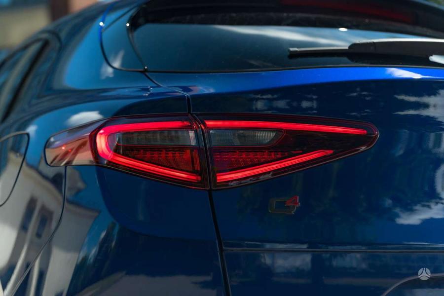 Zils Alfa Romeo Stelvio 2021 Klaipėda, ar dzinēja tilpumu 2.00 L un nobraukumu 13 tūkst. km par 29990 €, foto 14 vietnē AUTOMOTO.COM.LV
