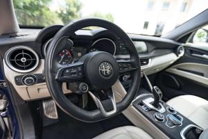 Zils Alfa Romeo Stelvio 2021 Klaipėda, ar dzinēja tilpumu 2.00 L un nobraukumu 13 tūkst. km par 29990 €, foto 21 vietnē AUTOMOTO.COM.LV