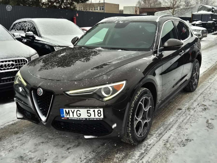 Brūns Alfa Romeo Stelvio 2018 Viļņa, ar dzinēja tilpumu 2.00 L un nobraukumu 147 tūkst. km par 16999 €, foto 2 vietnē AUTOMOTO.COM.LV