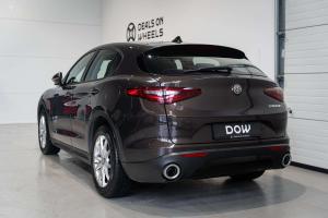 Brūns Alfa Romeo Stelvio 2020 Viļņa, ar dzinēja tilpumu 2.00 L un nobraukumu 49 tūkst. km par 23900 €, foto 7 vietnē AUTOMOTO.COM.LV