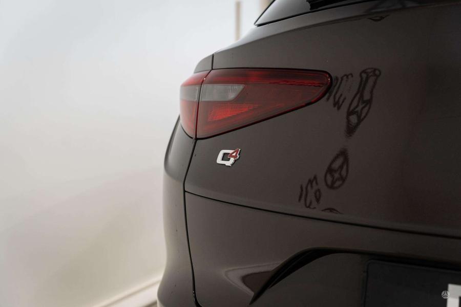 Brūns Alfa Romeo Stelvio 2020 Viļņa, ar dzinēja tilpumu 2.00 L un nobraukumu 49 tūkst. km par 23900 €, foto 8 vietnē AUTOMOTO.COM.LV