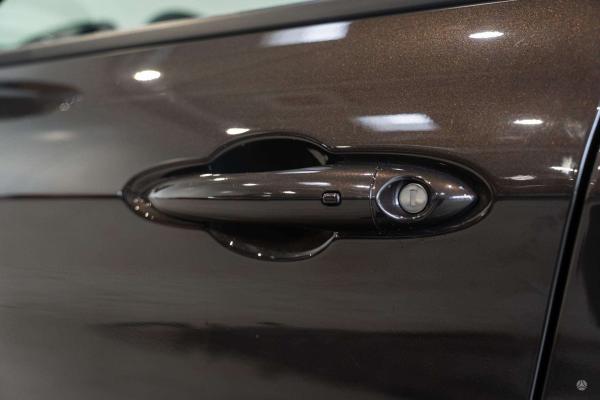 Brūns Alfa Romeo Stelvio 2020 Viļņa, ar dzinēja tilpumu 2.00 L un nobraukumu 49 tūkst. km par 23900 €, foto 10 vietnē AUTOMOTO.COM.LV