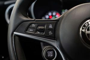 Brūns Alfa Romeo Stelvio 2020 Viļņa, ar dzinēja tilpumu 2.00 L un nobraukumu 49 tūkst. km par 23900 €, foto 22 vietnē AUTOMOTO.COM.LV