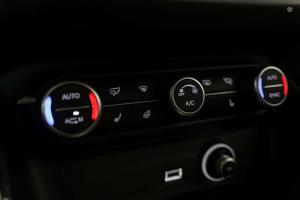 Brūns Alfa Romeo Stelvio 2020 Viļņa, ar dzinēja tilpumu 2.00 L un nobraukumu 49 tūkst. km par 23900 €, foto 23 vietnē AUTOMOTO.COM.LV