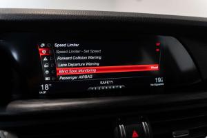 Brūns Alfa Romeo Stelvio 2020 Viļņa, ar dzinēja tilpumu 2.00 L un nobraukumu 49 tūkst. km par 23900 €, foto 25 vietnē AUTOMOTO.COM.LV