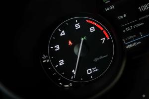 Brūns Alfa Romeo Stelvio 2020 Viļņa, ar dzinēja tilpumu 2.00 L un nobraukumu 49 tūkst. km par 23900 €, foto 30 vietnē AUTOMOTO.COM.LV