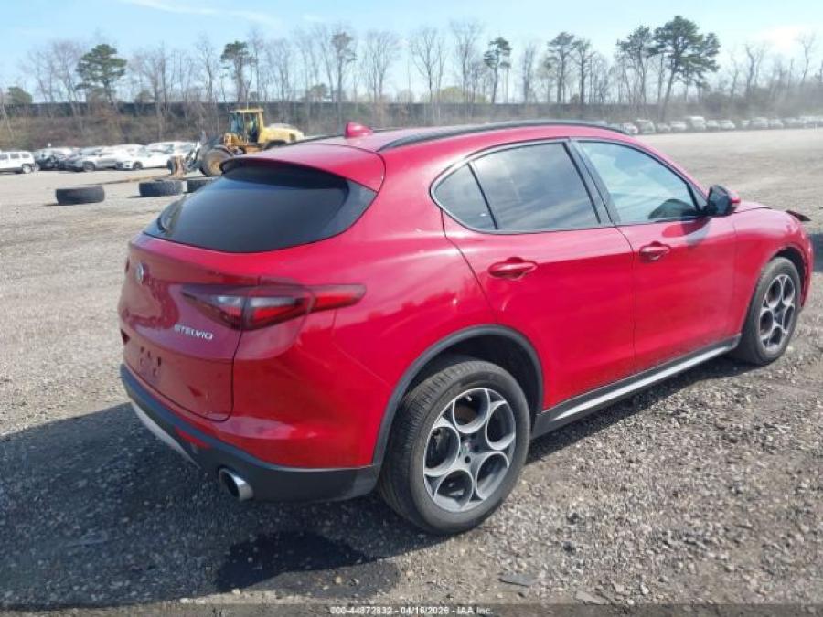 Alfa Romeo Stelvio 2018 Klaipėda, ar dzinēja tilpumu 0.00 L un nobraukumu 0 tūkst. km par 9500 €, foto 5 vietnē AUTOMOTO.COM.LV