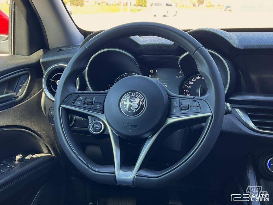 Alfa Romeo Stelvio 2018 Tauragė, ar dzinēja tilpumu 2.10 L un nobraukumu 117 tūkst. km par 13900 €, foto 18 vietnē AUTOMOTO.COM.LV