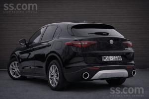 Alfa Romeo Stelvio 2018 in Riga, with an engine capacity of 2.20 L and mileage of 200 thousand km for 18790 €, photo 5 on AUTOMOTO.COM.LV