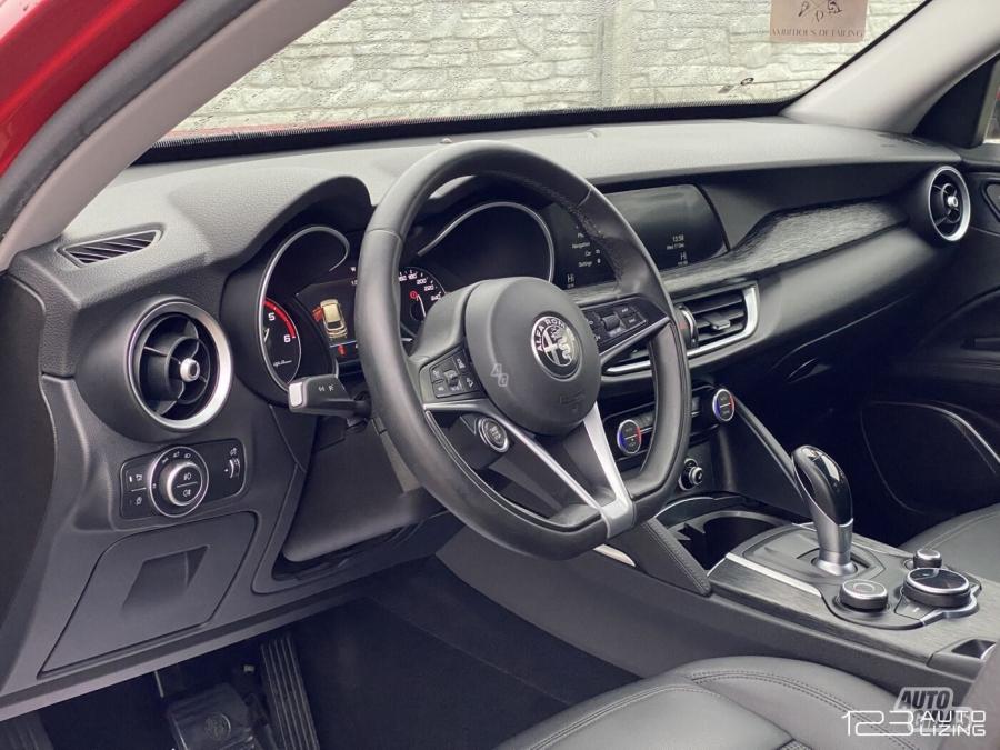 Alfa Romeo Stelvio 2019 Tauragė, ar dzinēja tilpumu 2.20 L un nobraukumu 210 tūkst. km par 15500 €, foto 7 vietnē AUTOMOTO.COM.LV