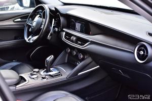 Alfa Romeo Stelvio 2020 Kretinga, ar dzinēja tilpumu 2.10 L un nobraukumu 168 tūkst. km par 17999 €, foto 3 vietnē AUTOMOTO.COM.LV