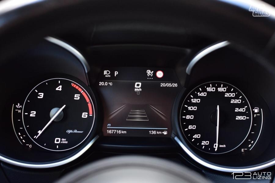 Alfa Romeo Stelvio 2020 Kretinga, ar dzinēja tilpumu 2.10 L un nobraukumu 168 tūkst. km par 17999 €, foto 26 vietnē AUTOMOTO.COM.LV