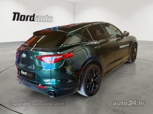 Alfa Romeo Stelvio 2021 Tallina, ar dzinēja tilpumu 2.00 L un nobraukumu 134 tūkst. km par 25900 €, foto 3 vietnē AUTOMOTO.COM.LV