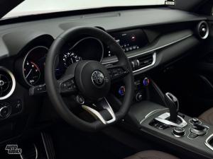 Alfa Romeo Stelvio 2023 in Avizieniai, with an engine capacity of 2.00 L and mileage of 7 thousand km for 27490 €, photo 10 on AUTOMOTO.COM.LV