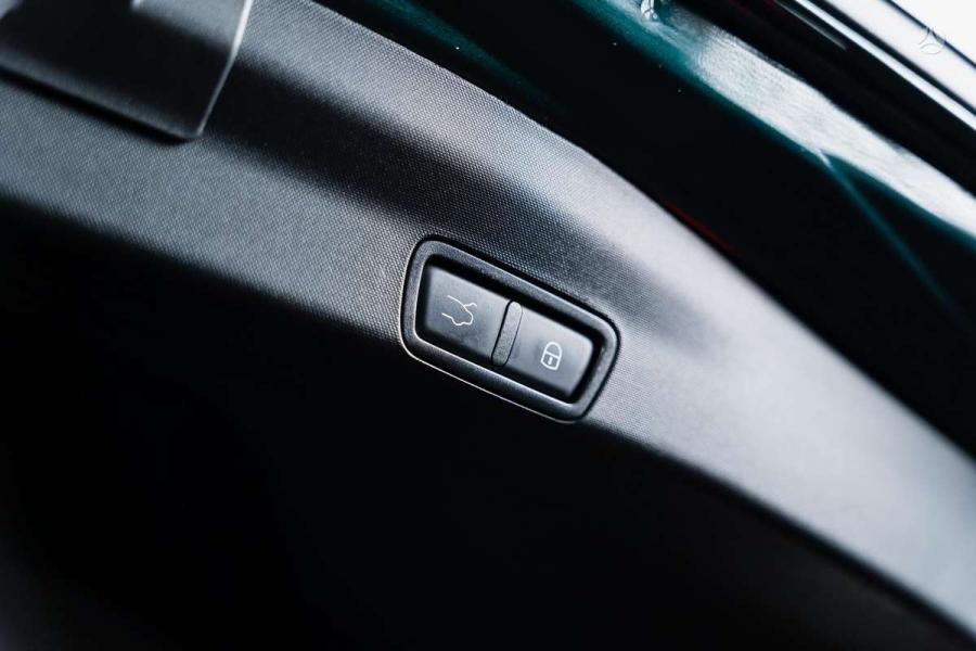 Zaļš Alfa Romeo Stelvio 2021 Viļņa, ar dzinēja tilpumu 2.00 L un nobraukumu 100 tūkst. km par 27500 €, foto 36 vietnē AUTOMOTO.COM.LV