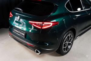 Green Alfa Romeo Stelvio 2021 in Vilnius, with an engine capacity of 2.00 L and mileage of 100 thousand km for 26999 €, photo 16 on AUTOMOTO.COM.LV