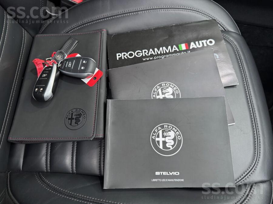 Grey Alfa Romeo Stelvio 2017 in Riga, with an engine capacity of 2.00 L and mileage of 159 thousand km for 19900 €, photo 31 on AUTOMOTO.COM.LV